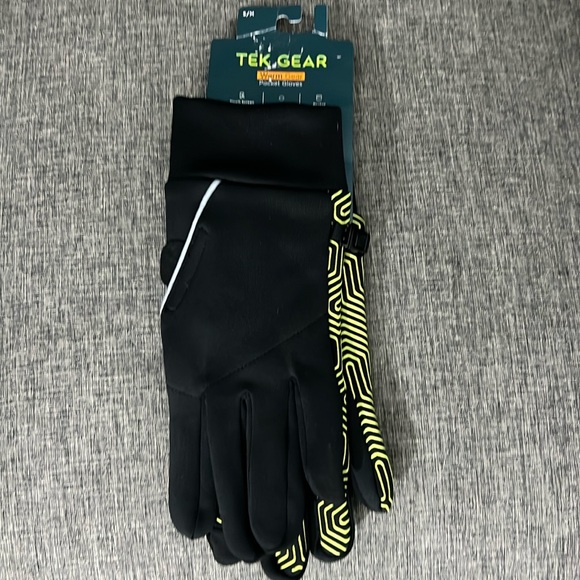 tek gear | Accessories | New Tek Gear Warm Gear Pocket Gloves Size Sm ...